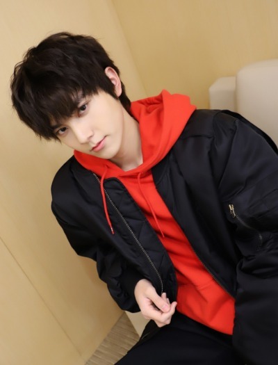 Variety show to select all-boy idol group goes viral