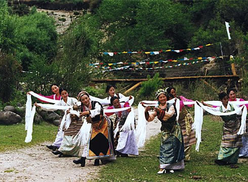 Hada: Incarnation of Friendship and Fraternity