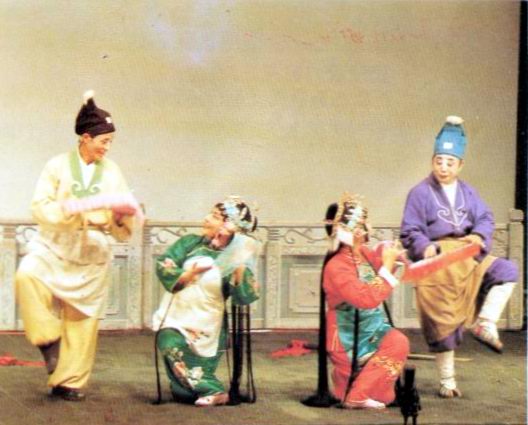 A brief introduction to Huagu Opera